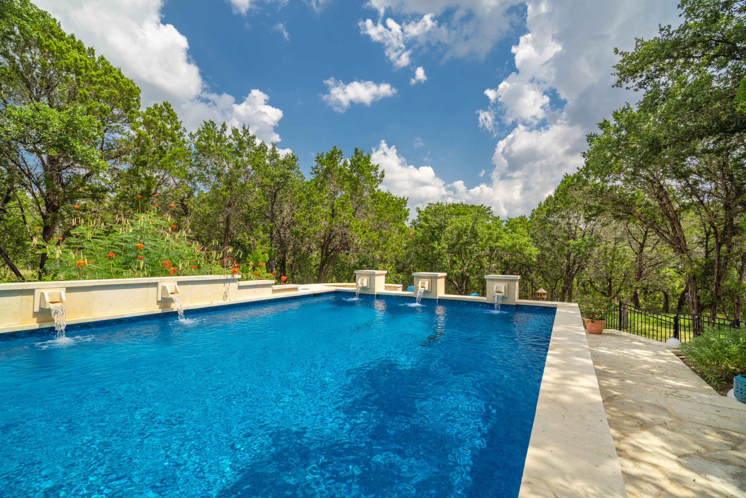 Graystone - Keith Zars Pools