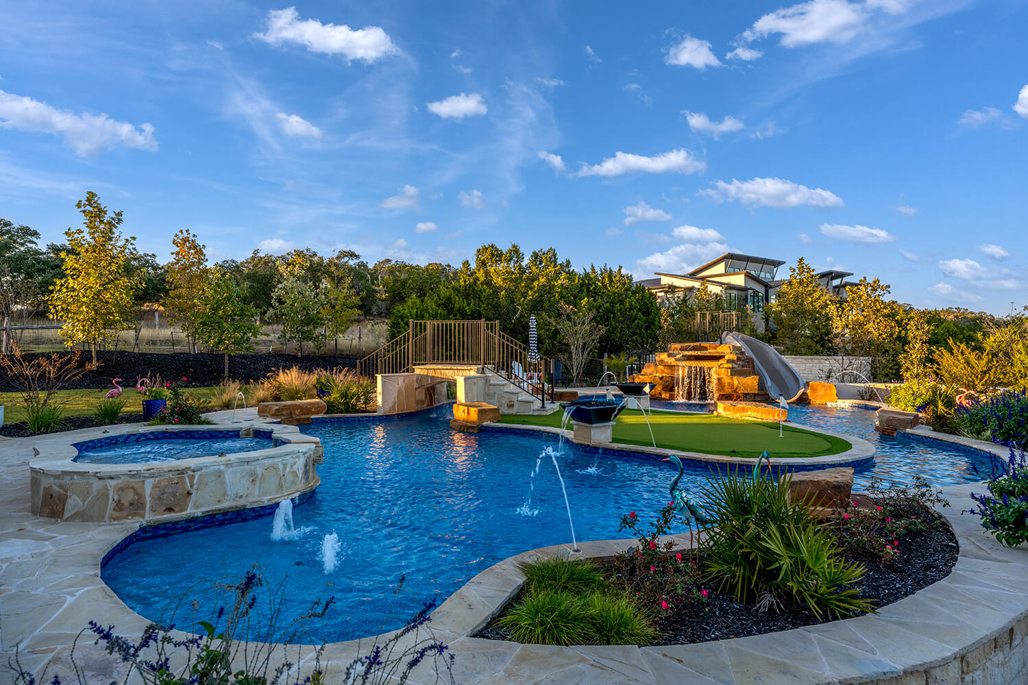 The Clubs Drive - Keith Zars Pools